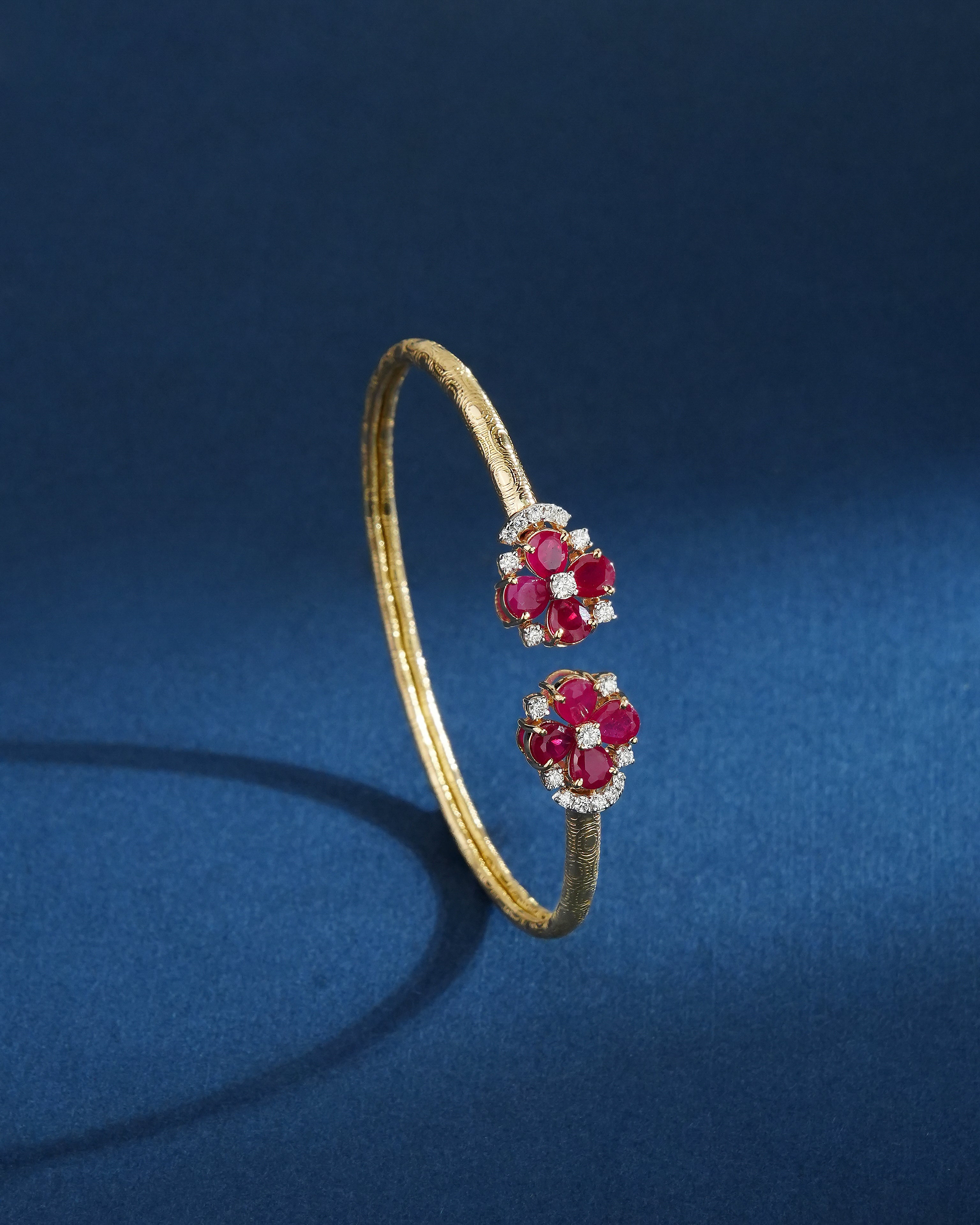 Melova Diamond Bangle – Tyaani Jewellery Private Limited