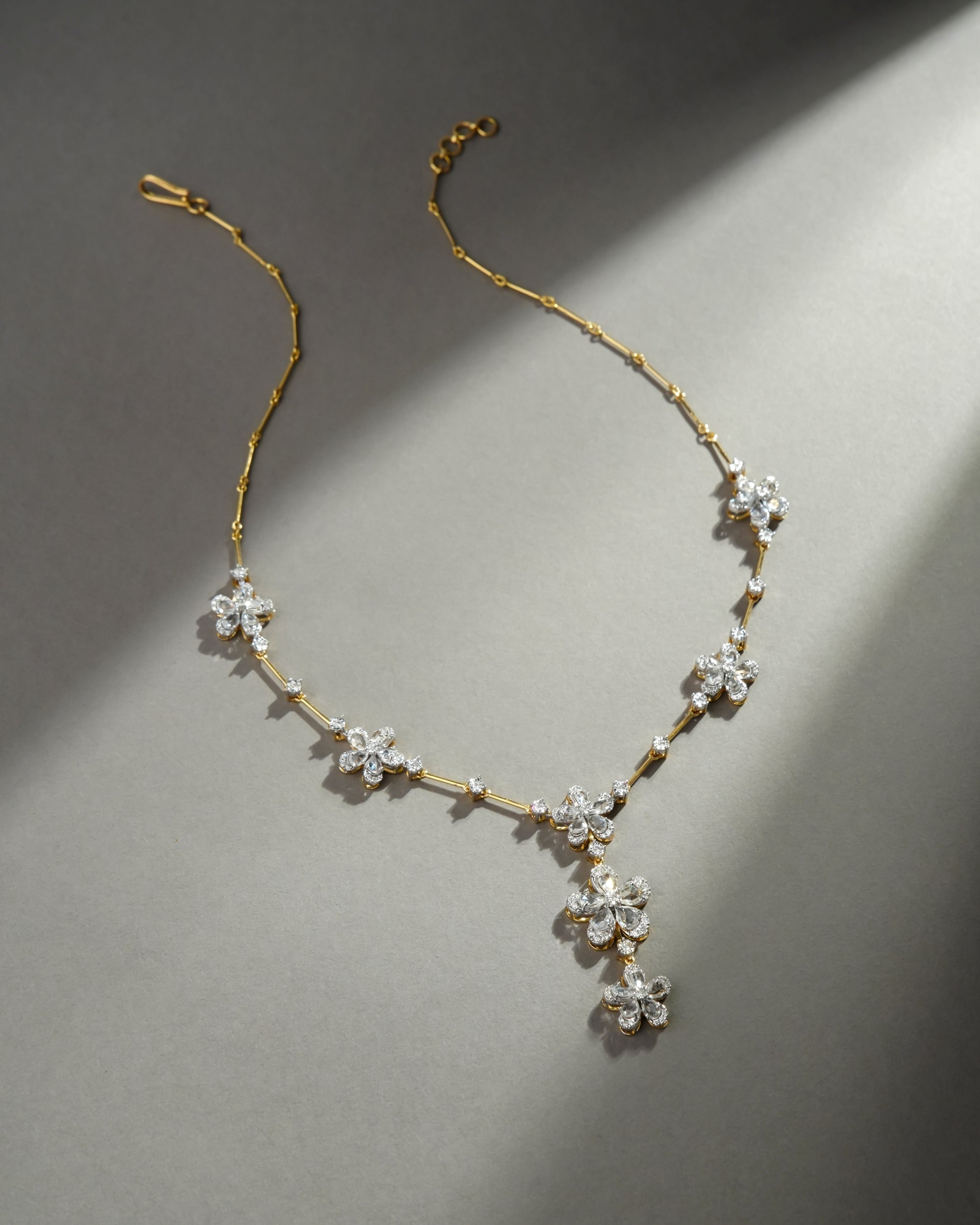 Lisa Diamond Necklace – Tyaani Jewellery Private Limited