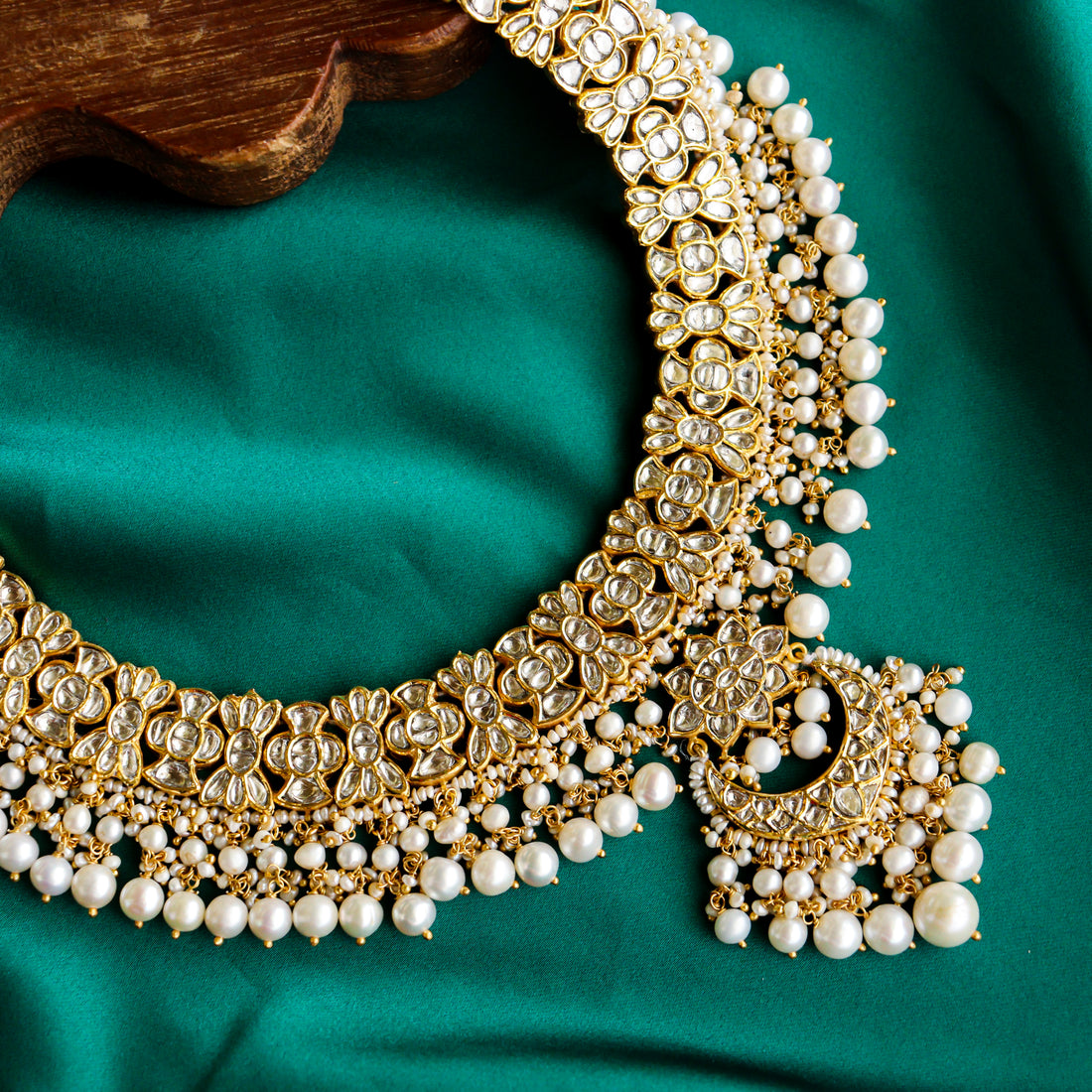 Explore Exquisite 22KT Gold Polki Jadau Jewellery – Tyaani Jewellery LLP